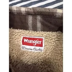 Wrangler | Jackets & Coats | Wrangler Mens Brown Plaid Sherpa Lined ...